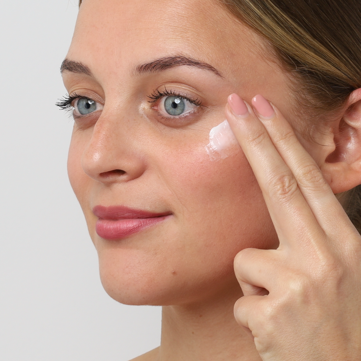 CosCare Cream - Slow Aging Creme - Hautbild verbessernd - COSLINE ...